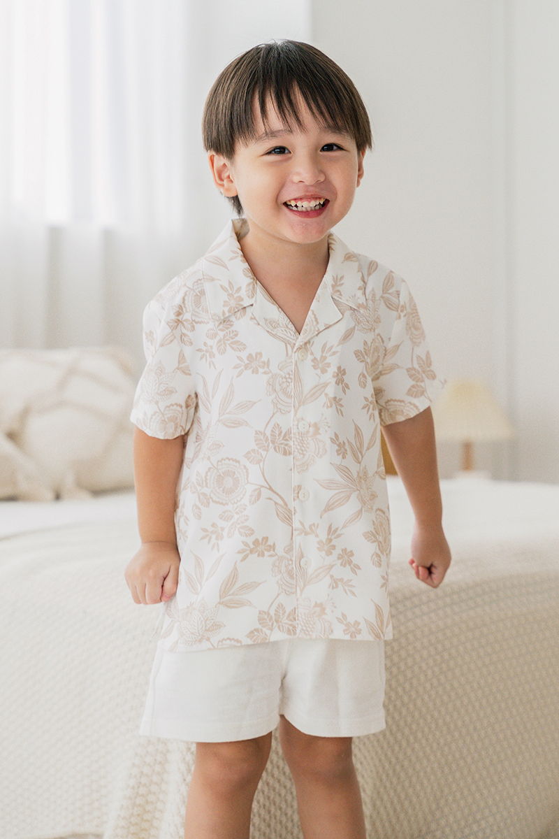 Kids Jay Collar Shirt (Sand Botanical) | Dear Lyla